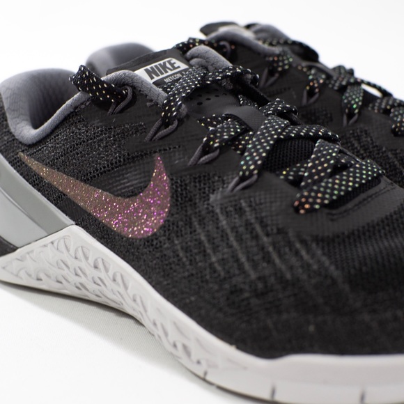 Nike | Shoes | Nike Metcon 3 Metallic | Poshmark